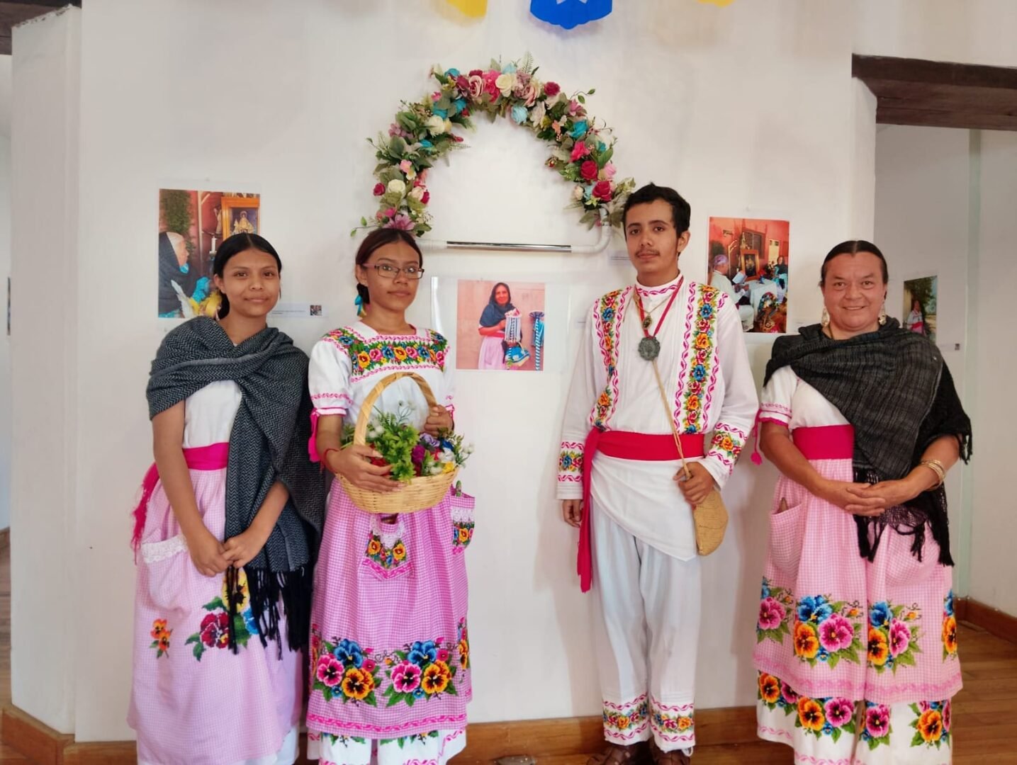La exposición de un acervo cultural: Danza de Inditos e Inditas de ...